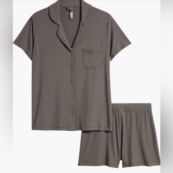 SKIMS | Intimates & Sleepwear | Skims Short Soft Lounge Sleep Set ...